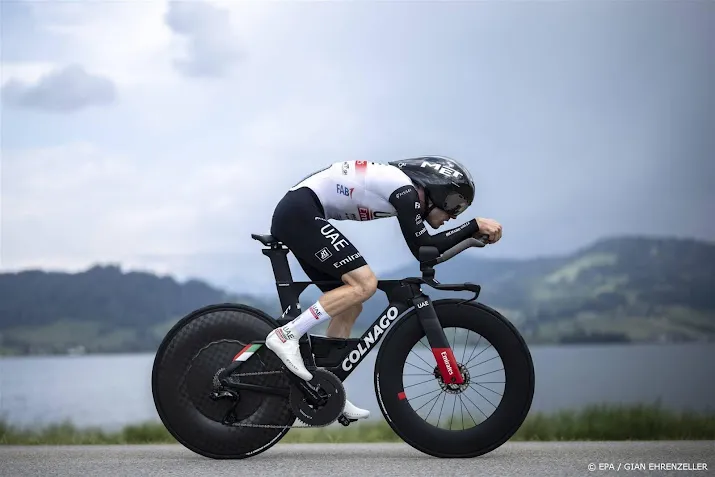 Zwitser Hirschi wint eendagswedstrijd in Baskenland na valpartijen