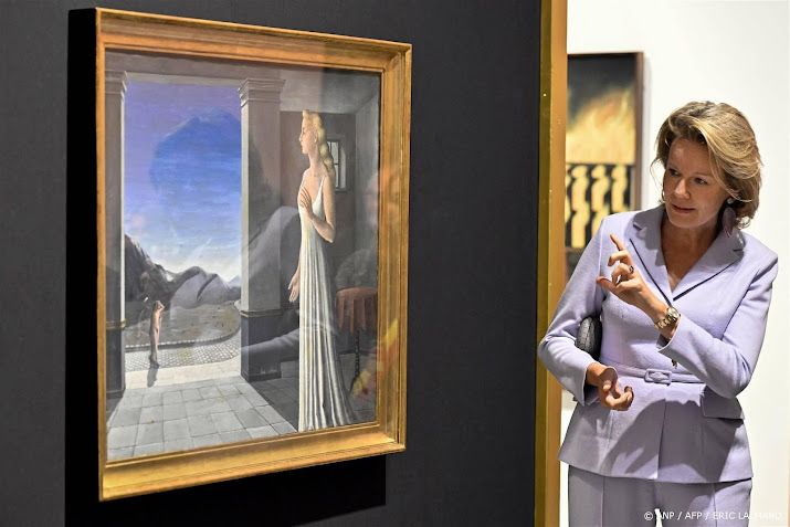 Mathilde bezoekt tentoonstelling over Paul Delvaux