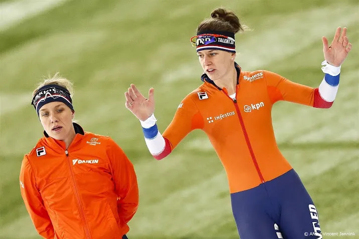 Ireen Wüst en Letitia de Jong krijgen samen een kindje