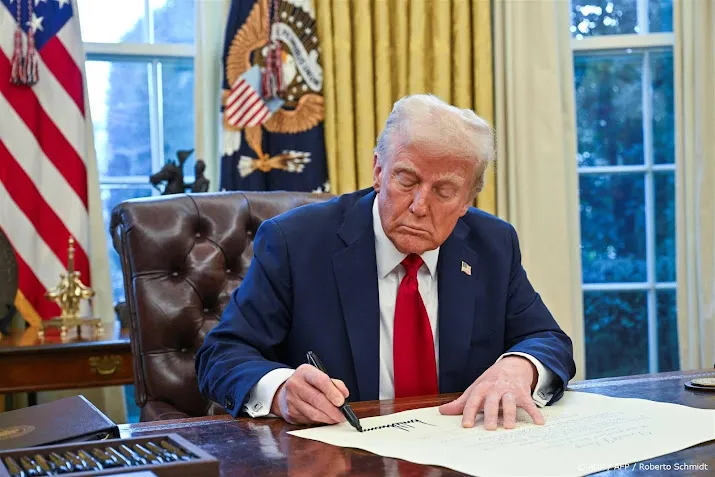 Trump dreigt BRICS met 100 procent tarief als ze eigen munt nemen