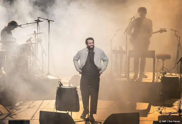 Dotan geeft 'grote maar intieme' show in AFAS Live