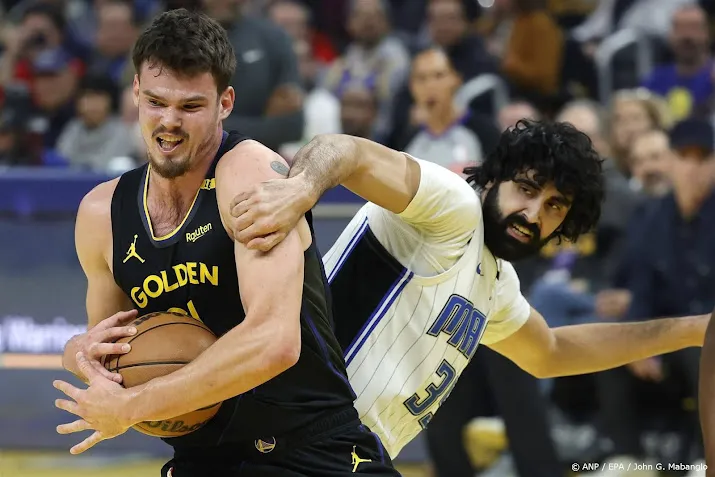 Quinten Post Briljant in NBA met Golden State Warriors