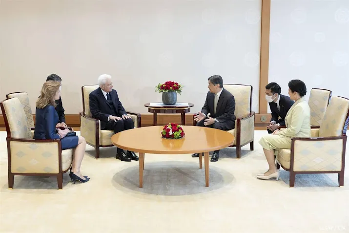 Keizer Naruhito en Keizerin Masako van Japan ontvangen Itali