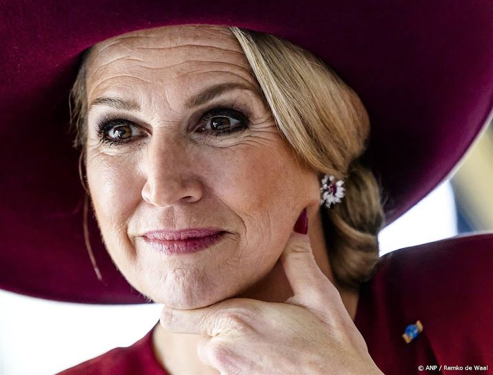 Máxima op 7 april in Hoenderloo bij start Week van het Dorpshuis