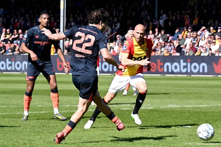 Go Ahead en FC Utrecht spelen gelijk in vermakelijk duel