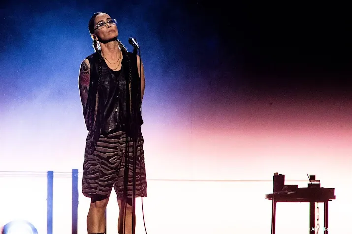 Anouk denkt langer na door ophef over trans-uitspraak