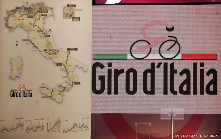 Giro d'Italia bewijst eer aan paus met slotrit door Vaticaanstad