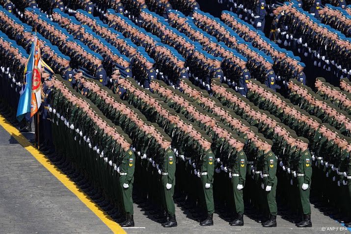 Rusland toont voor het eerst drones op militaire parade