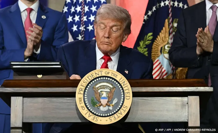 Trump ontkent bedrijven Elon Musk kapot te willen maken