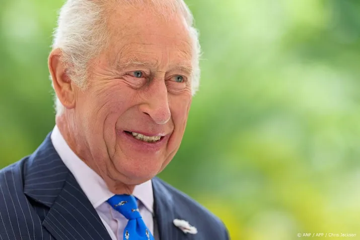 Charles blij dat Engelse speelsters EK-beker weer 'thuis' brengen