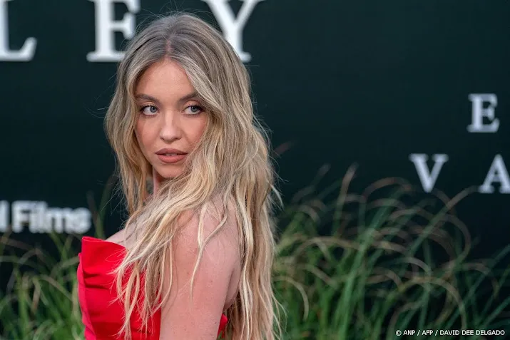 Reclame met Sydney Sweeney onder vuur vanwege woordgrap