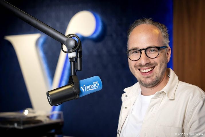 Frank van 't Hof gaat afvallen in 80s-maand Veronica