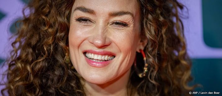 Katja Schuurman vol lof over All In-regisseur Luk Wyns