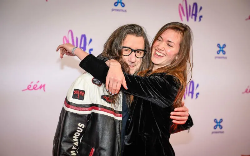 Herman Brusselmans maakt geweldig nieuws bekend over eerste kindje met Lena