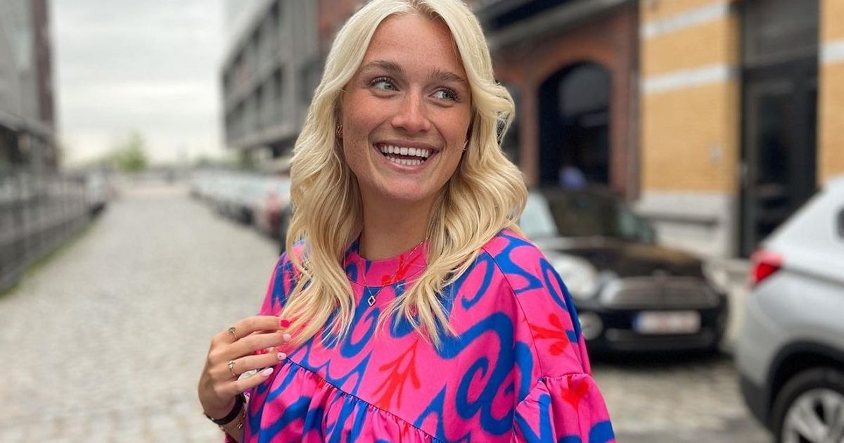 "Je bent echt een babe, Julie!": Julie Vermeire gaat los op Instagram
