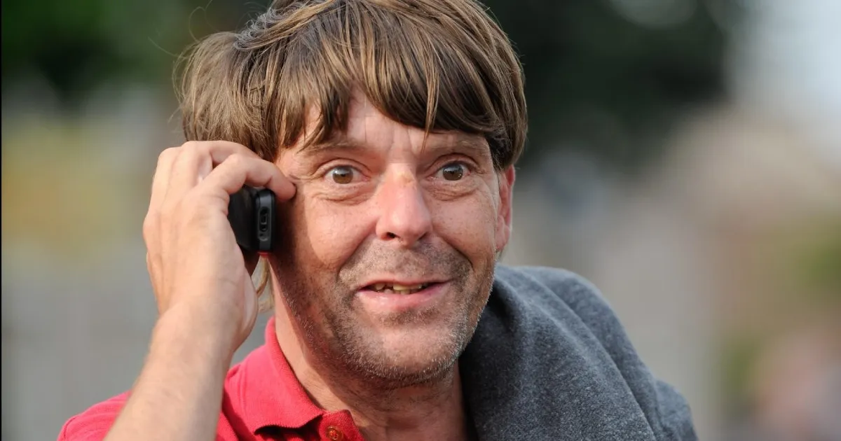 Schokkend nieuws uitgelekt over ontspoorde 'Kampioenen'-acteur Walter ...