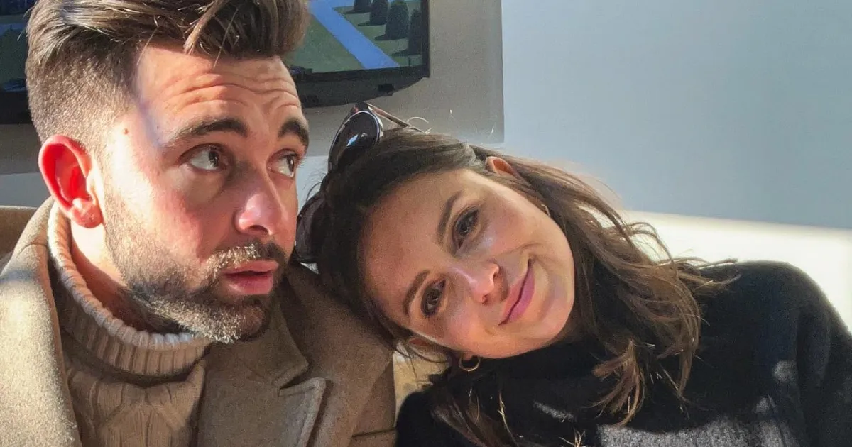 Halfjaar na hun verloving: Lynn Van den Broeck deelt triest nieuws over ...