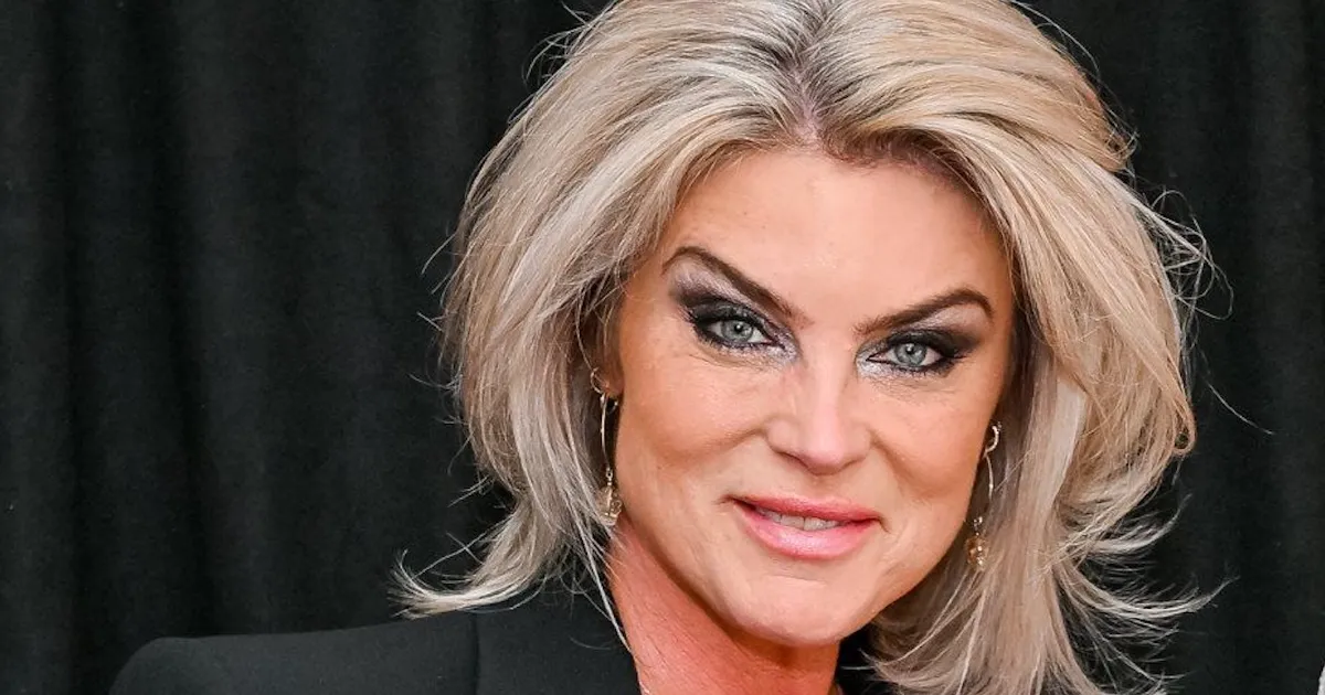 "Amai, wat lijkt ze op jou!": Joyce De Troch stelt haar knappe dochter ...