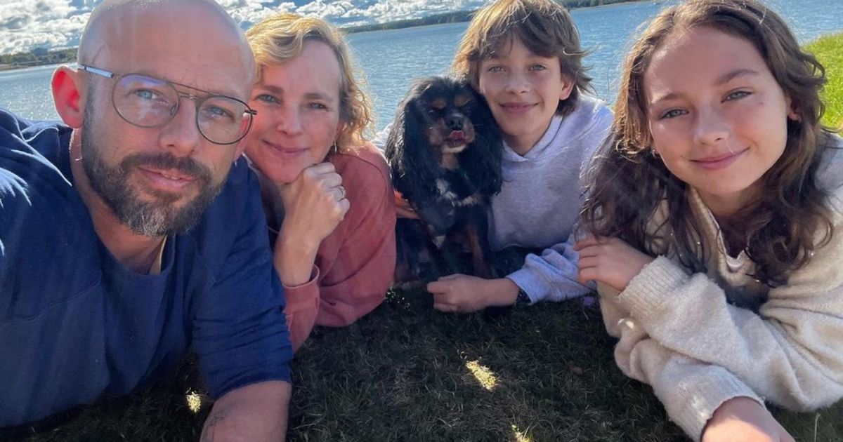 Zo ontroerend! Staf Coppens bezorgt zijn kinderen onvergetelijke verrassing