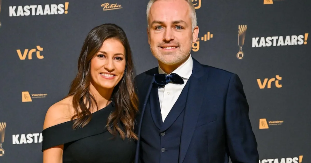 'VTM NIEUWS'-anker Lies Vandenberghe steelt alle harten met kiekje van ...