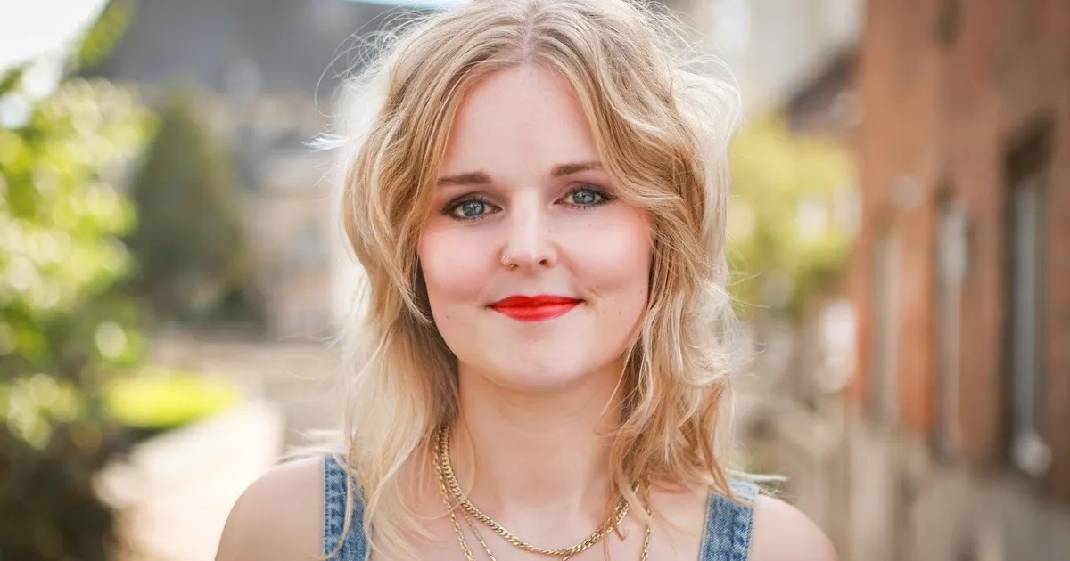 Na pikante comeback in 'Thuis': Elise Roels onthult meer over haar rol ...