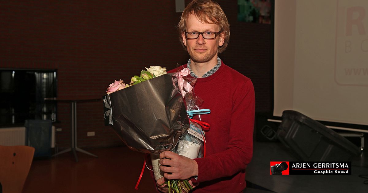VIDEO en FOTO'S: Hugo Scherff schrijft als beste het groot Nijkerks Dictee