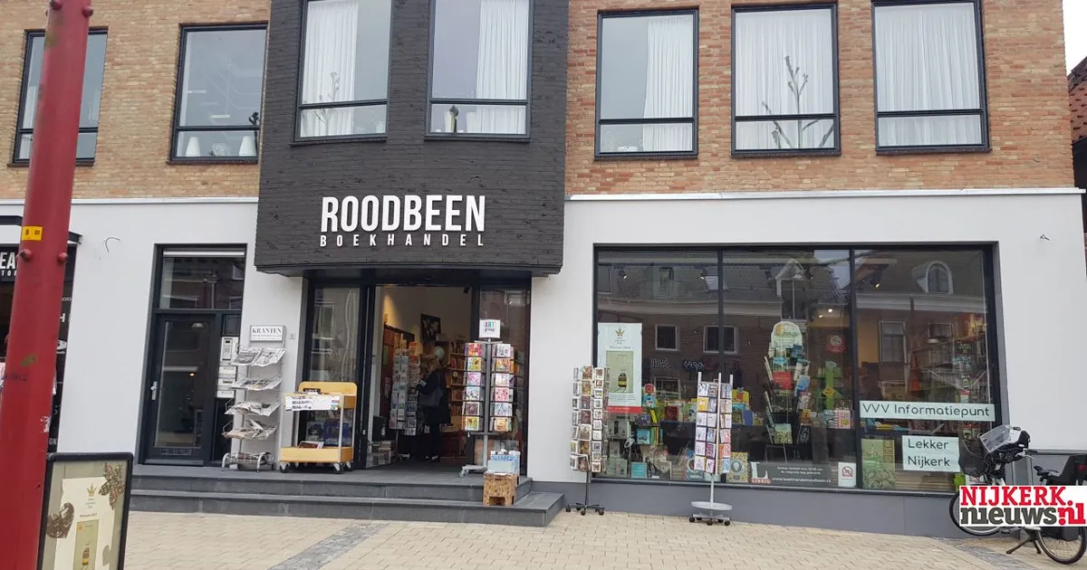 JP van Lingo en vogelaar Nico de Haan naar boekhandel Roodbeen