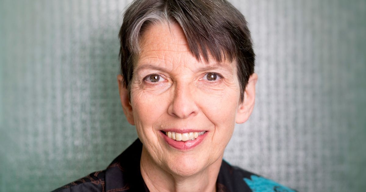 Jette Klijnsma bij start stichting Leergeld