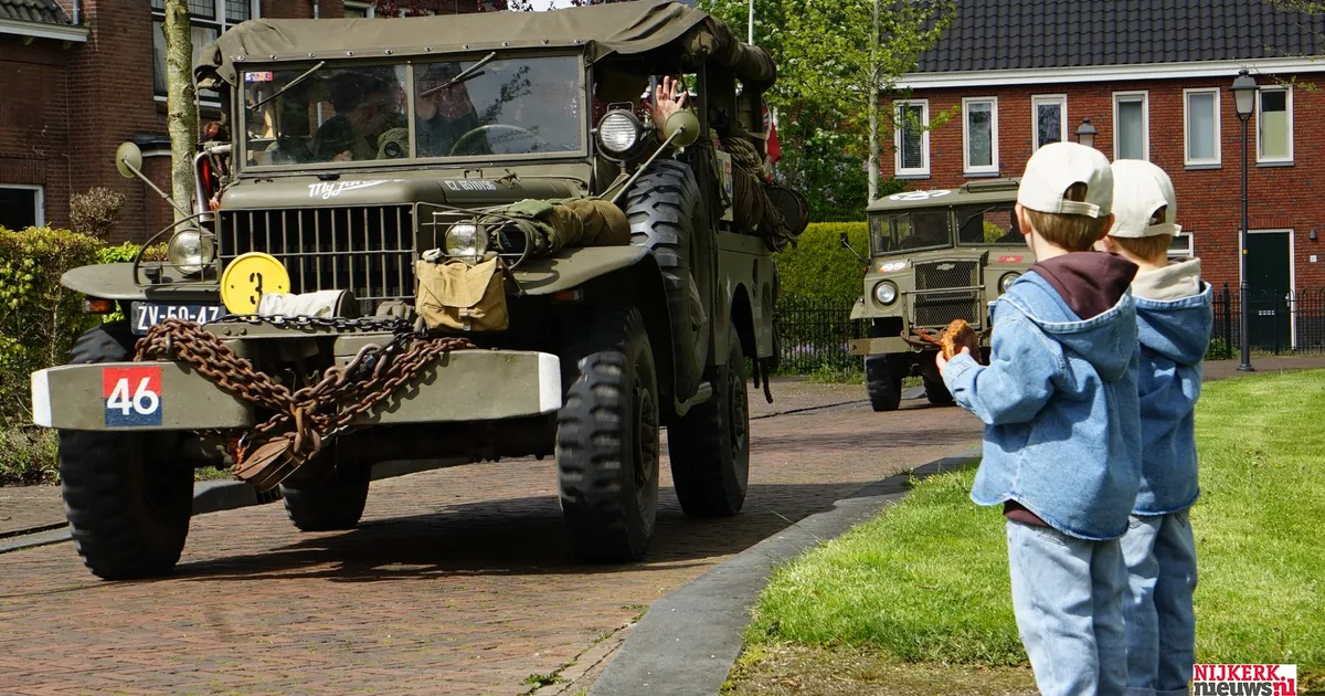 5 mei: Bevrijdingsrit met historische legervoertuigen (live)