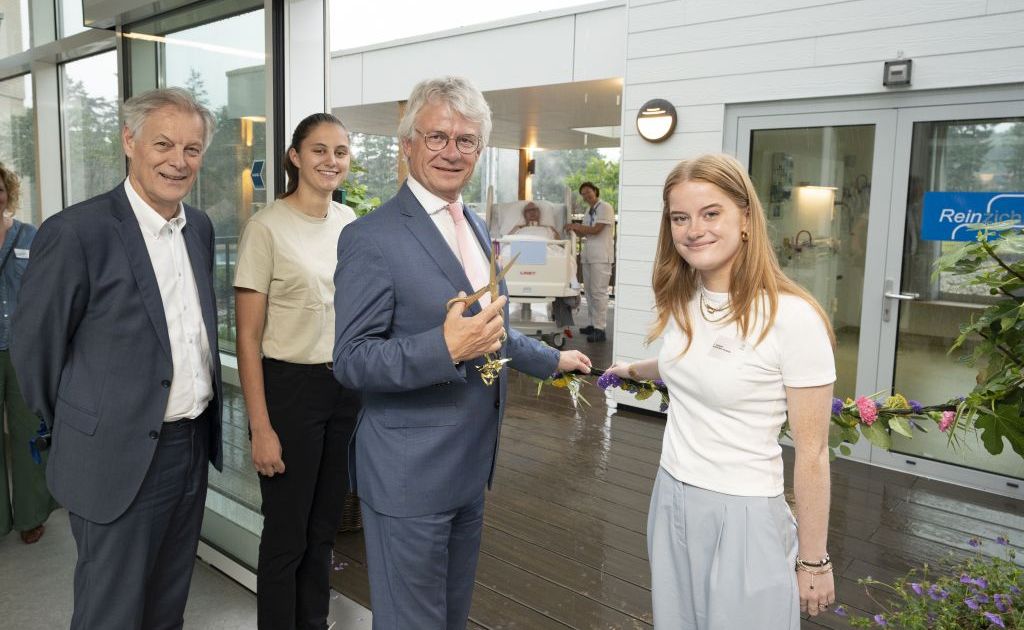 Rijnstate opent eerste IC-dakterras in Nederland