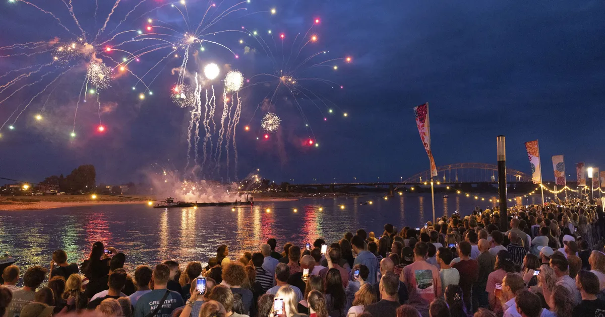 Vuurwerkshow Waal in Vlammen: geef je snel op voor een toegankelijke plek