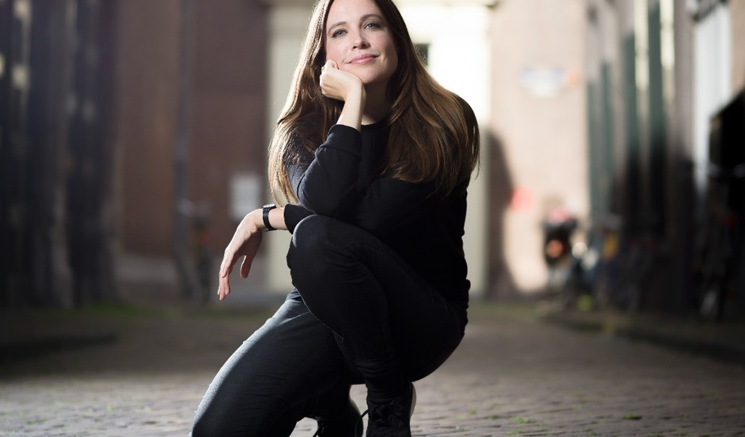 Poëzie op de bank met Ellen Deckwitz