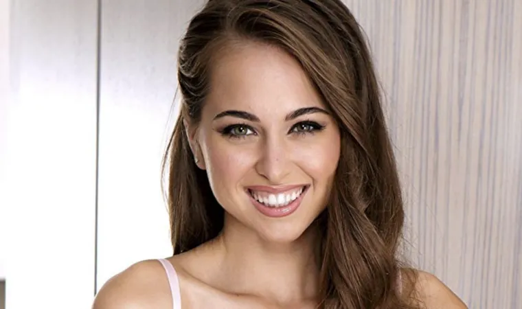 Riley Reid geeft toe: Ik heb het bed gedeeld met DEZE rapper...