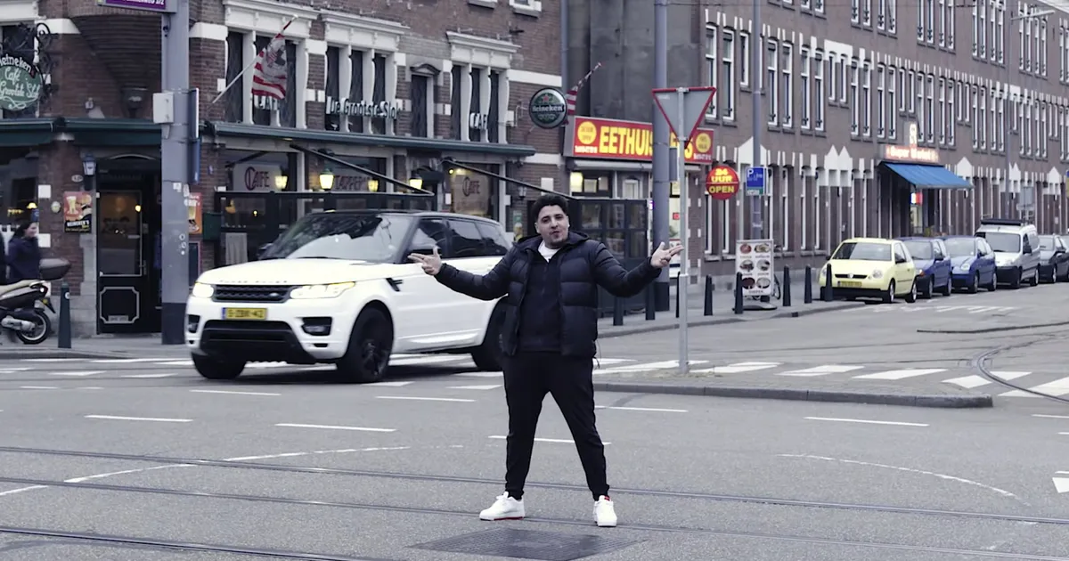 Maak kennis met de mysterieuze Smith & Wesson rapper ICE