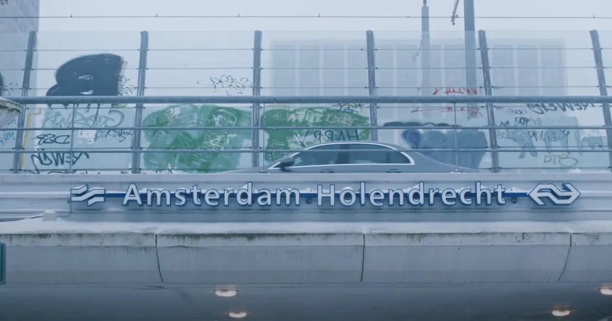 Burgemeester Amsterdam start verhoogd cameratoezicht in Holendrecht