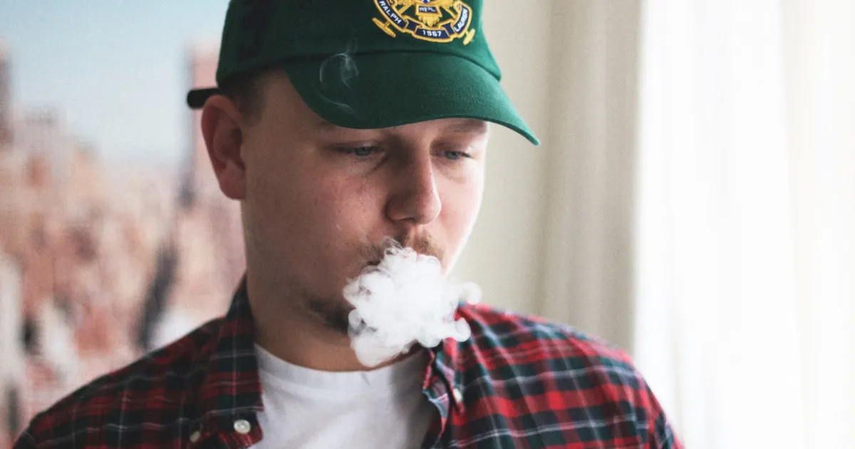 Def Major verklaart zijn afwezigheid en kondigt nieuwe muziek aan