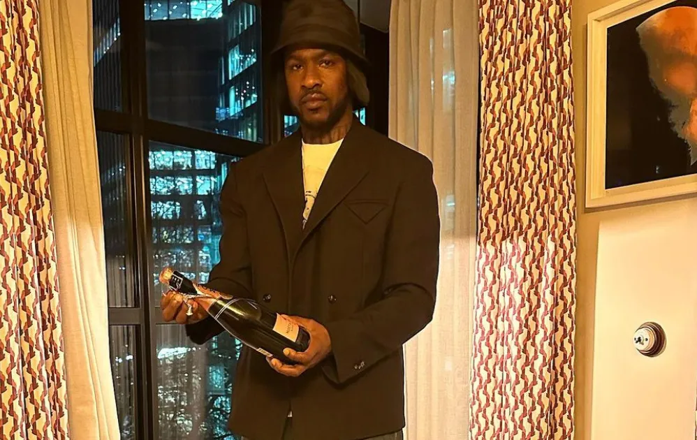 Skepta keert terug uit zijn pensioen en kondigt nieuw album aan