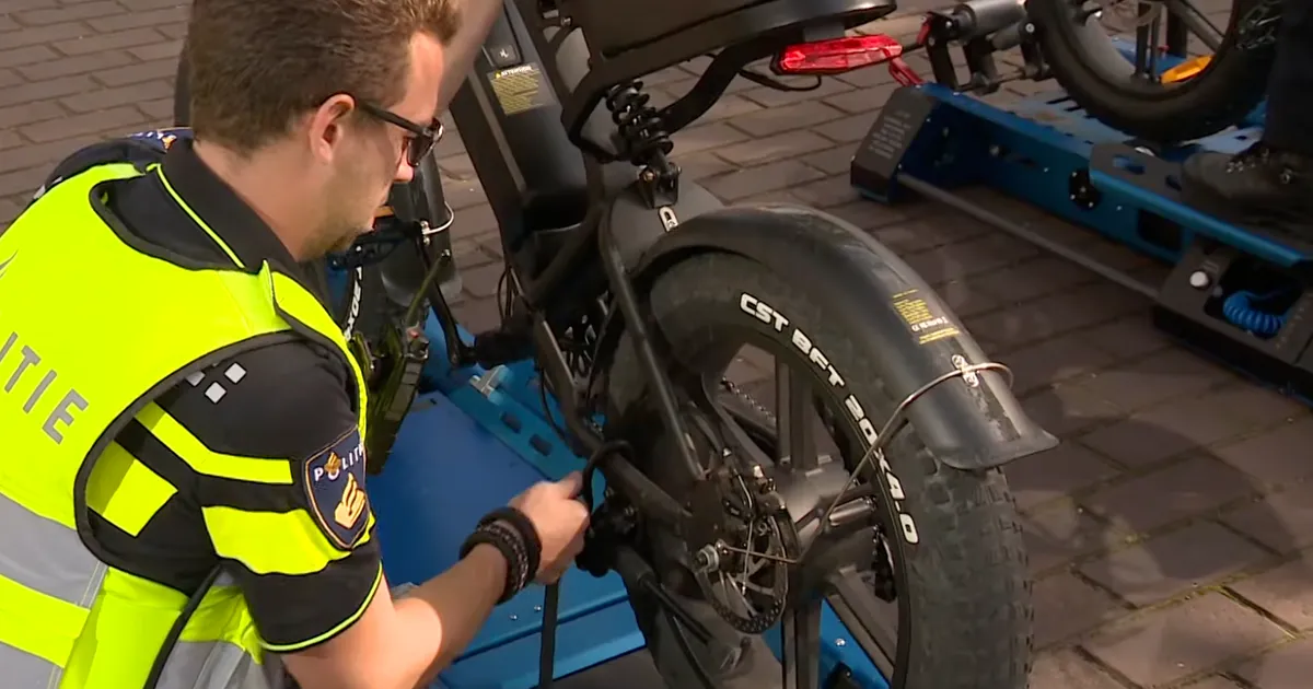 Politie zet zichzelf voor schut en vindt geen enkele opgevoerde fatbike bij controle