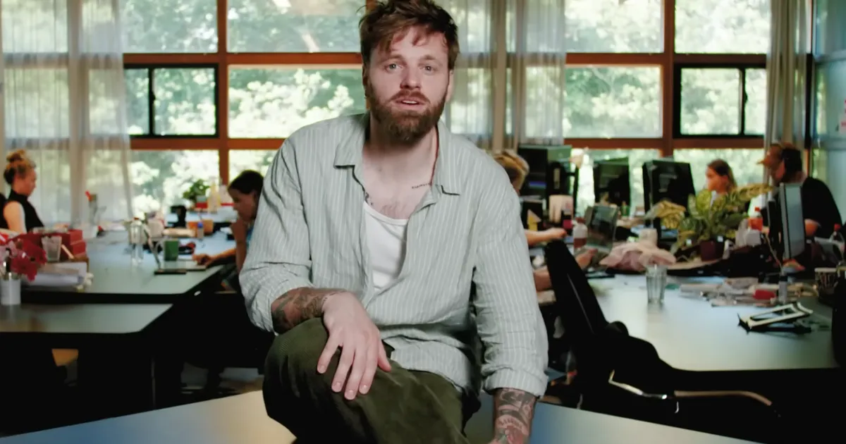 Openbaar Ministerie eist 12 jaar cel en tbs tegen man die BOOS-presentator Tim Hofman wilde ...