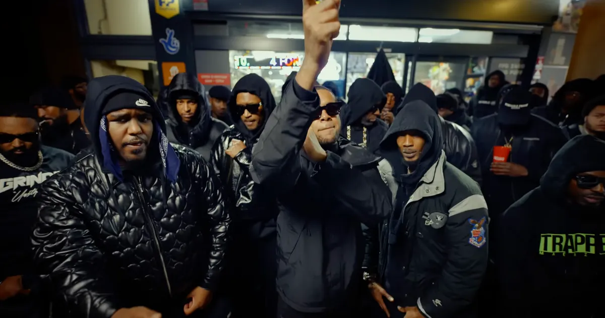 Chip schakelt alle grime legendes in voor nieuwe video Grime Scene Saviours