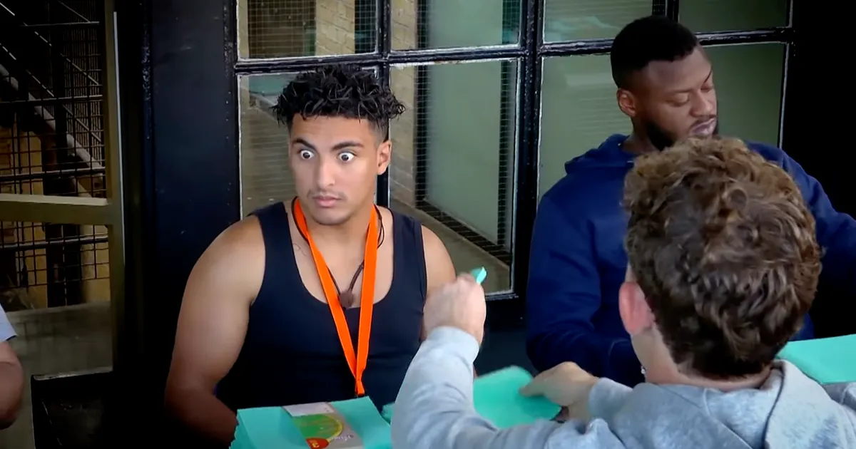 TisjeboyJay, Boer Ayoub en andere BN'ers laten zichzelf opsluiten en ...