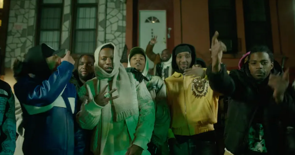 Joey Bada$$ wil alle smoke en dropt Sorry Not Sorry video: "Might ...