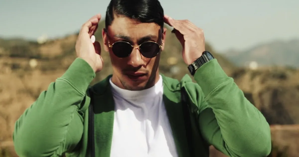 Franse rapper Maes gearresteerd in Marokko na vlucht uit Dubai