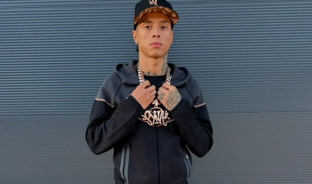 Central Cee claimt dat hij de reden is dat Amerikanen Nike Tech pakken dragen en wordt met de ...