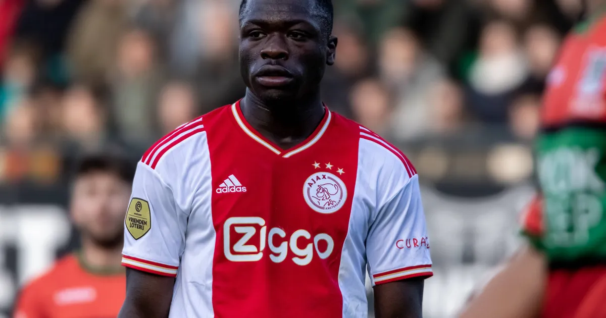 Brian Brobbey legt miljoenen neer voor appartement in Amsterdam-Zuid en ...