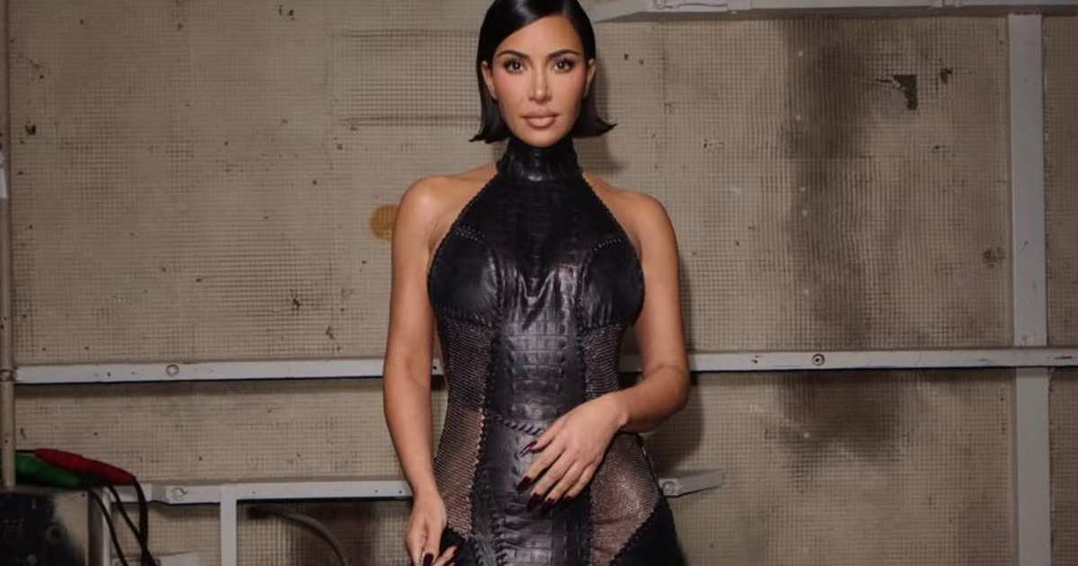 72-jarige schrijver van "Ik heb Kim Kardashian ontvoerd"-boek heeft ...