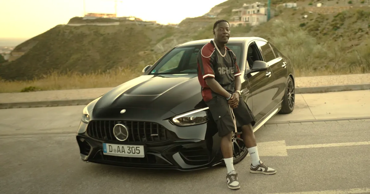 Chivv dropt video voor nieuwe single 'TGIF'