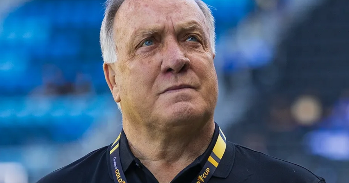 Aanvoerder Curaçao Bacuna zet leugens recht rondom Fred Rutten en Dick ...