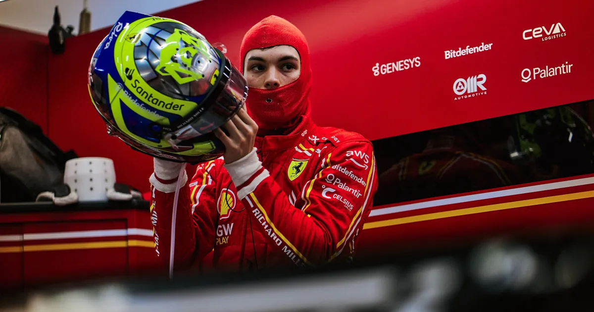 Bearman Explains Why Hamilton Was 'Basically Pulling' Him Out Of Car