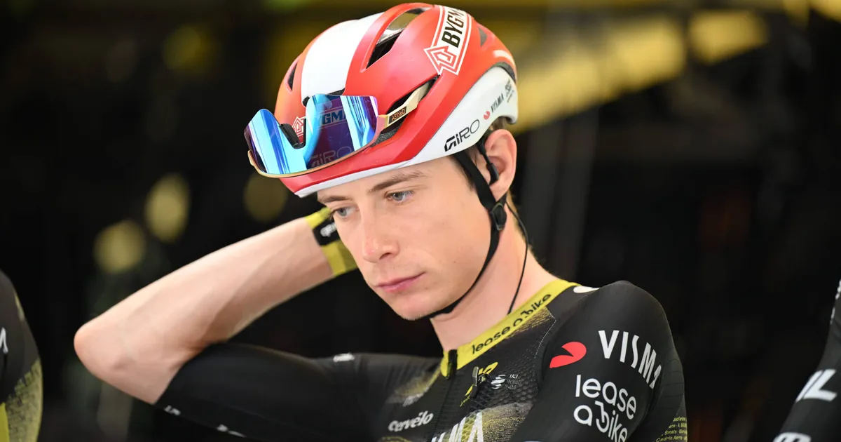 „Jemand hat mein Fahrrad getroffen und ich wäre fast gestürzt" - Jonas Vingegaard entgeht nur ...